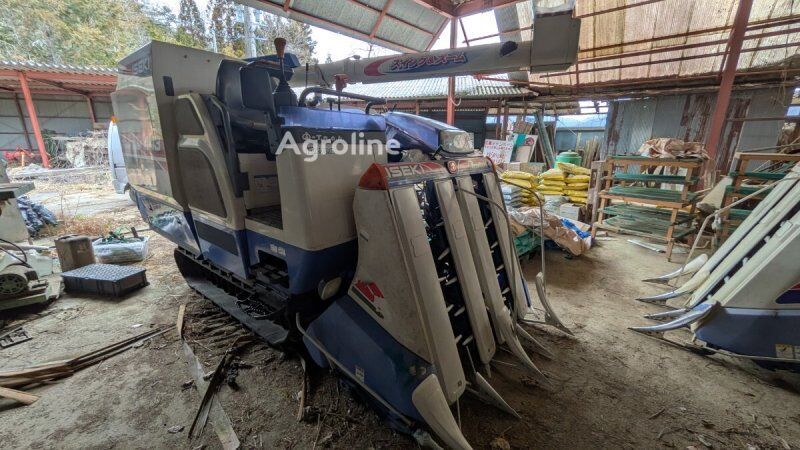 Iseki COMBINE(ISEKI) kombajn za žito