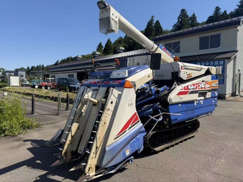 Iseki COMBINE(ISEKI) kombajn za žito