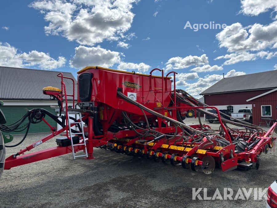 Prodaje se Väderstad Spirit 600C rasipač veštačkog đubriva na aukciji
