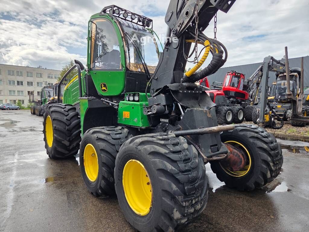 John Deere 1170 E IT 4 harvester