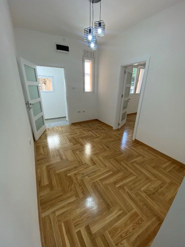 Bulevar Vojvode Mišića, Dvosoban stan na prodaju, 40m2, 136.000€