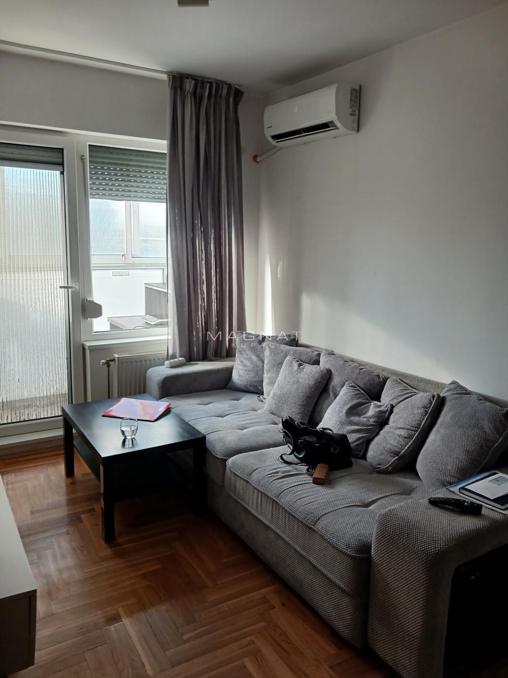 Janka Katića, Jednoiposoban stan na prodaju, 36m2, 85.000€