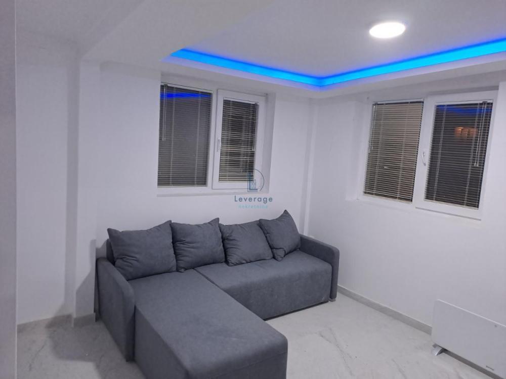 Nikole Doksata, Jednoiposoban stan na prodaju, 38m2, 98.800€