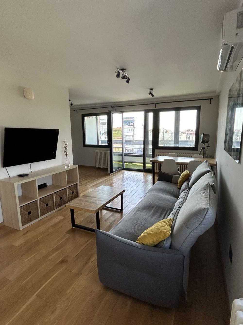 Dr Ivana Ribara, Trosoban stan za izdavanje, 76m2, 750€