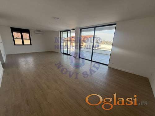 USeljiv Lux Petosobna Urbana Vila Bulevar Evrope