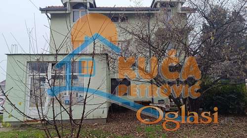 Kuća sa lokalom 134m2, Bulevar Nikole Pašića