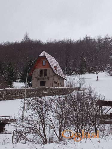 Vikend kuća- Brzeće