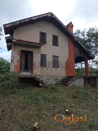 Kuća površine 100 m2 na placu površine 8486 m2 - Malo Krćmare kod Rače