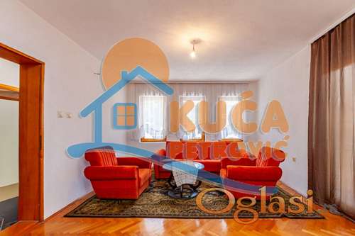 Na prodaju kuća na Bubnju, 184m2