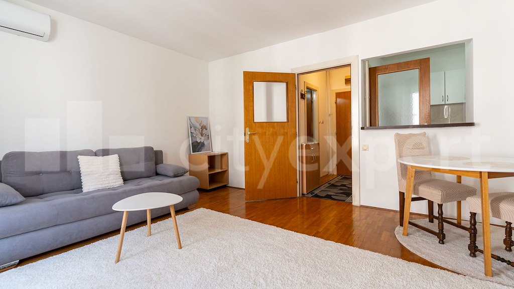 Stan za izdavanje BEZ PROVIZIJE: Garsonjera, 28m², Ratka Mitrovića, Čukarica - 500€