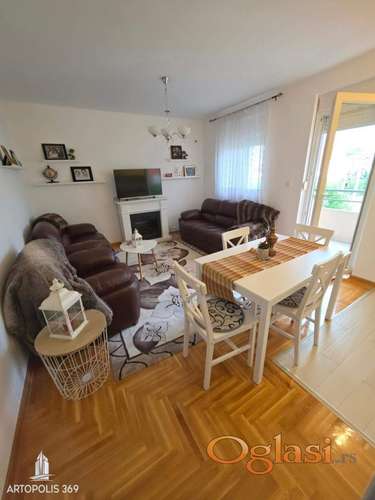 Bez ulaganja, kompletno namešten, I sprat, 3.0 ID#1369