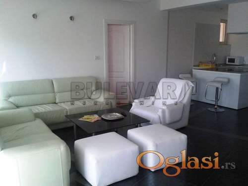 Stan u centru Kragujevca - 4 sprat, 69 m2