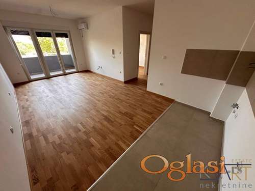 STAN - VRBAS - VRBAS - 65m2 - 104000 evra