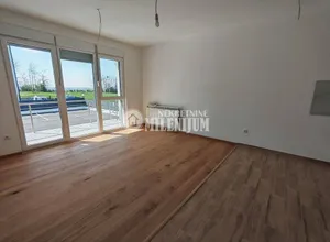 Prodaja Stan - Beograd, Surčin Centar
