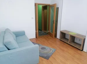 Izdavanje Stan - Beograd, Novi Beograd: Mladost
