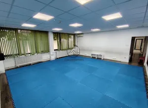 Izdavanje Lokal - Novi Sad