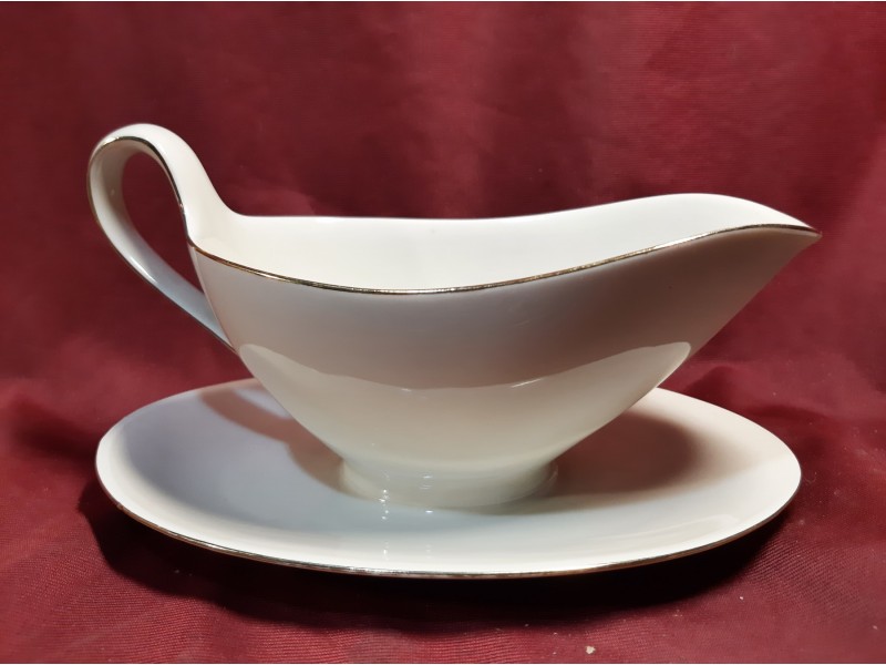 BAVARSKA PORCELAN SOSIJERA TIRSCHENREUTH ZLATNI RUB
