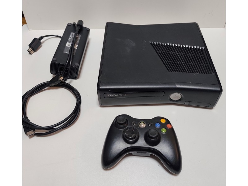 Xbox 360S čipovan sa preko 4000 igrica