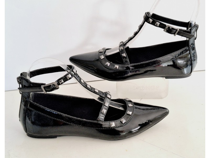 ,,TAMARIS,, kao NOVE zenske ssndale br.37