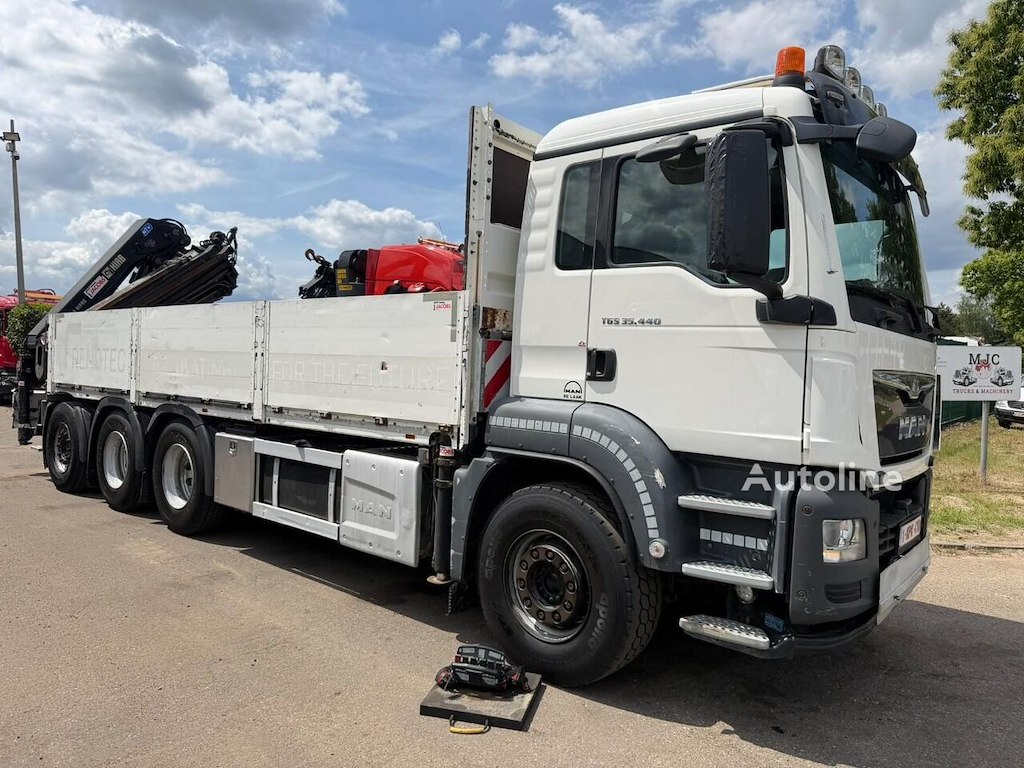 MAN TGS 35.440 8x4 TRIDEM PRITSCHE + KRAN HIAB 288 E-6 HIPRO + RADIO kamion s ravnom platformom