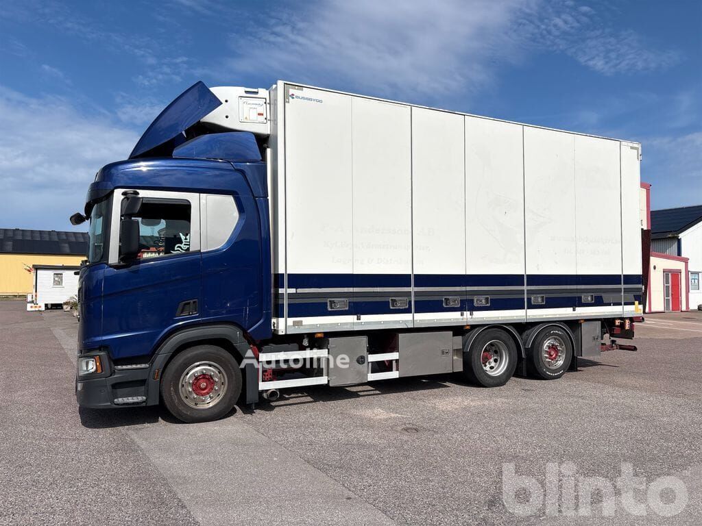 Prodaje se Scania R500 kamion hladnjače na aukciji