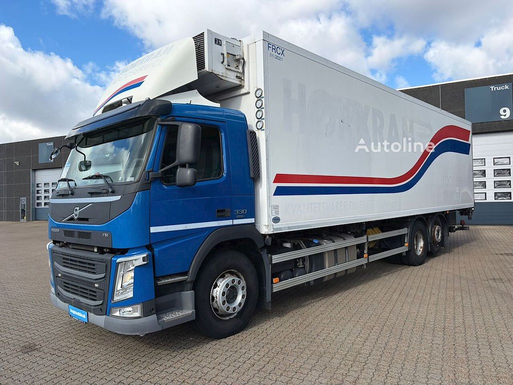Volvo FM330 kamion hladnjača