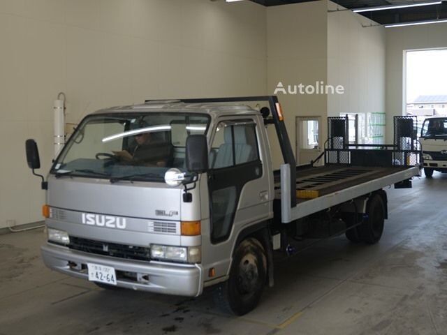 Isuzu ELF šlep auto