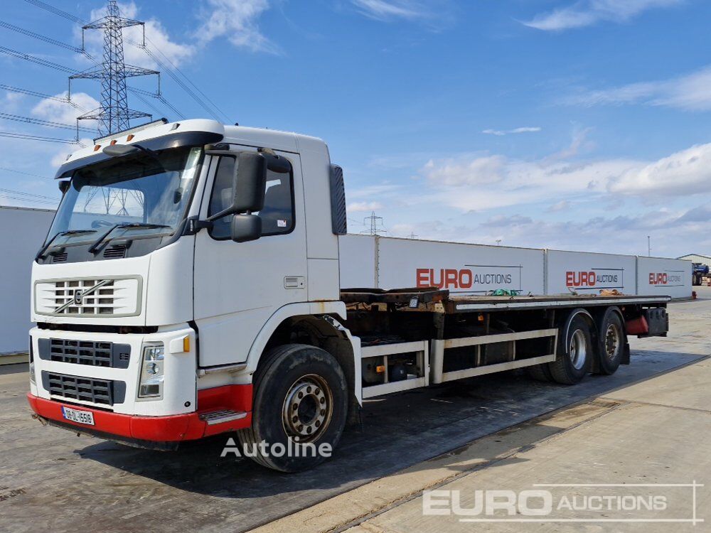 Prodaje se Volvo FM300 kamion platforme na aukciji