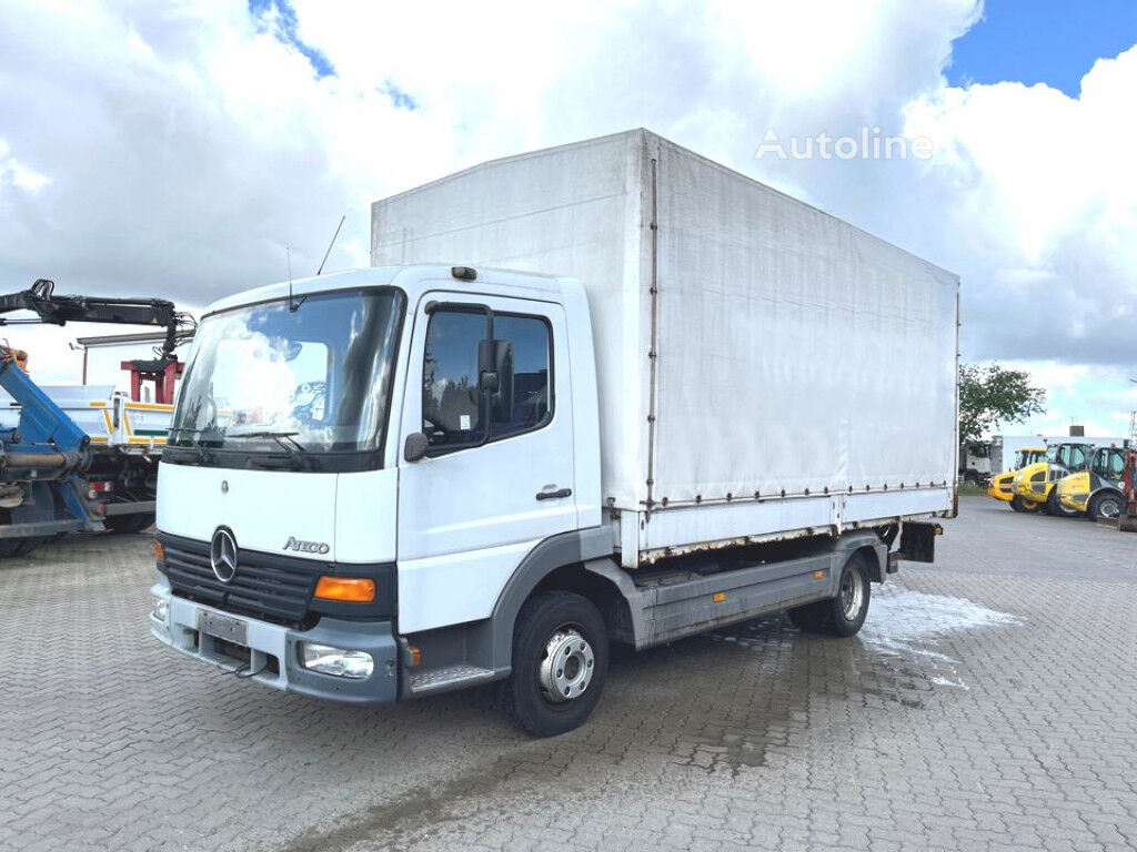 Mercedes-Benz Atego 818 L kamion s ceradom