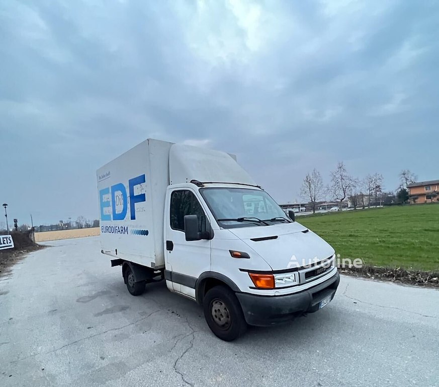 Nova IVECO frigo senza atp kamion hladnjača < 3.5t