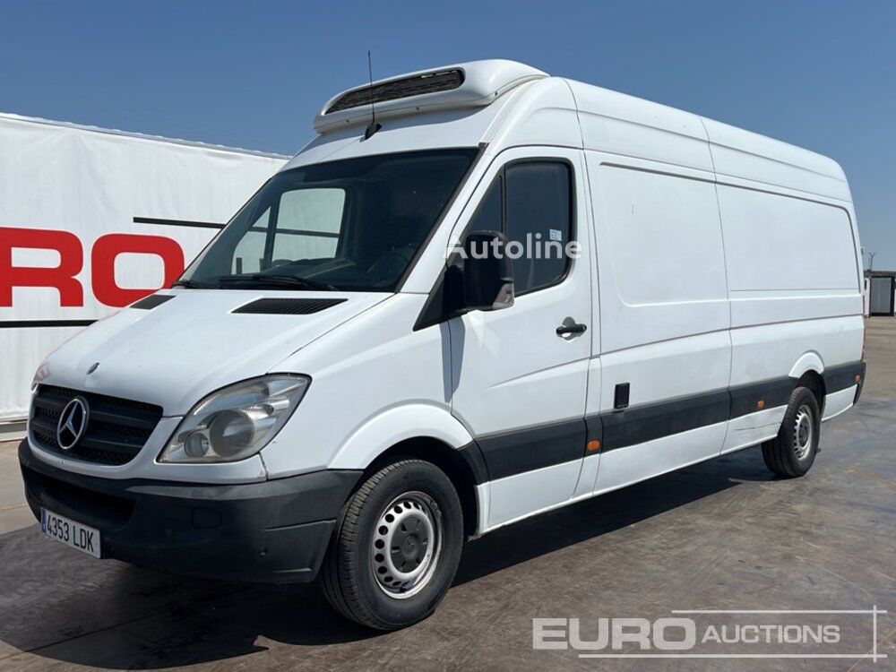 Prodaje se Mercedes-Benz Sprinter minibus hladnjača na aukciji