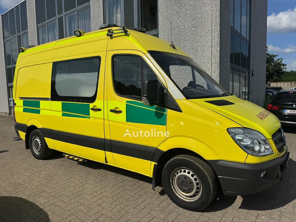 Mercedes-Benz Sprinter 316 **AMBULANCE-EURO 5-AUTOMATIC** vozilo hitne pomoći