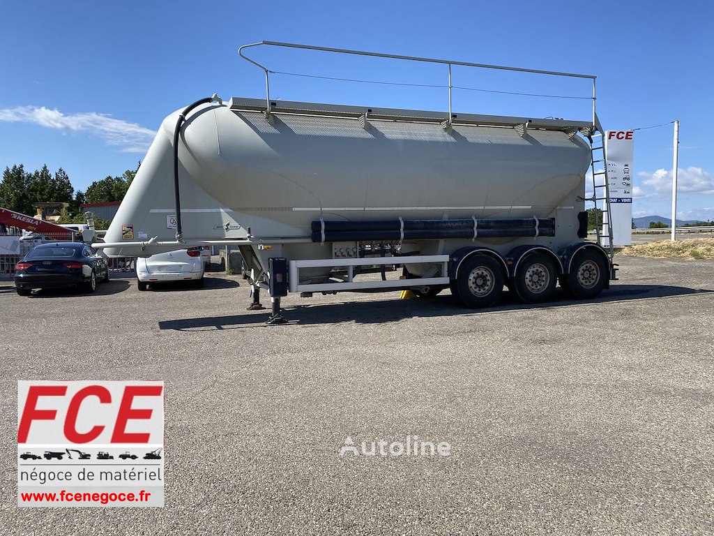 Spitzer SF2730PI/SF39PI - 1er Main cisterna za prevoz cementa nakon udesa