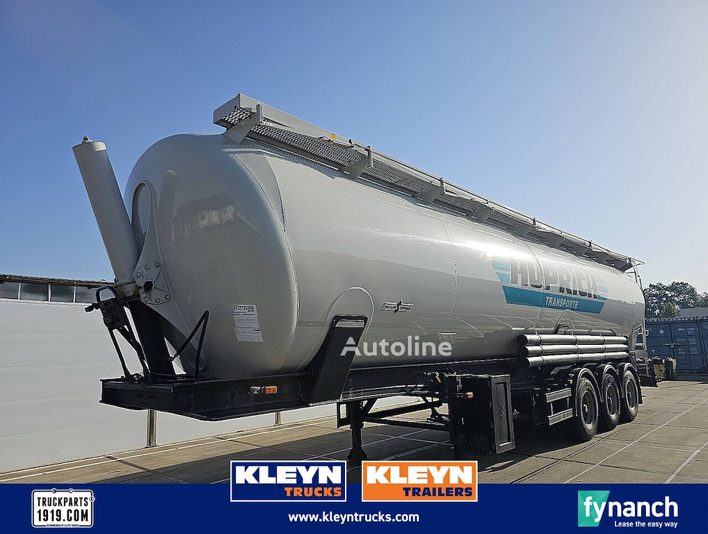 Spitzer SK 2760 CAL Rieselgueter poluprikolica autocisterna
