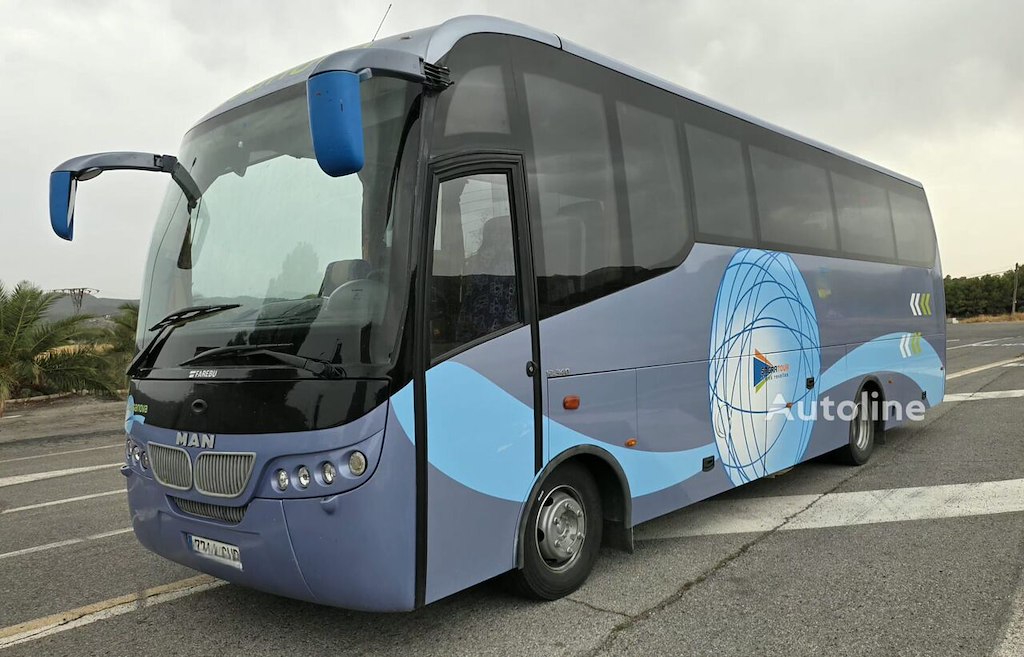 MAN Andecar turistički autobus