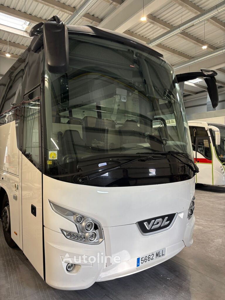 VDL Futura FHD2 12m turistički autobus