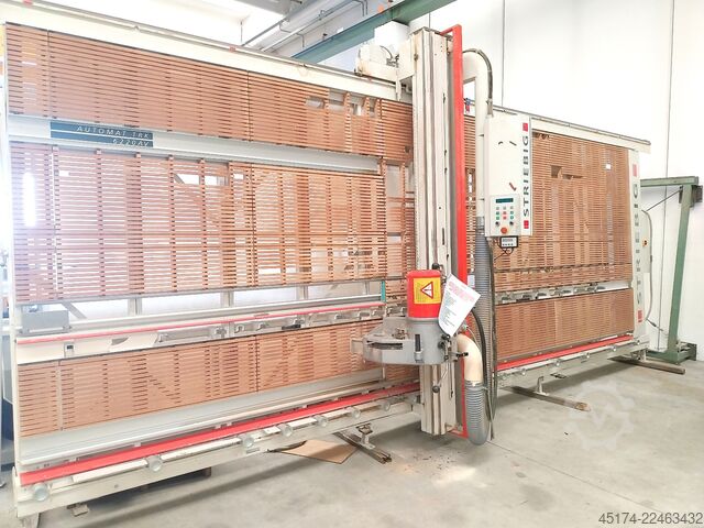 Vertikalna panelna testera
STRIEBIG - SWITZERLAND AUTOMAT TRK 6220 AV