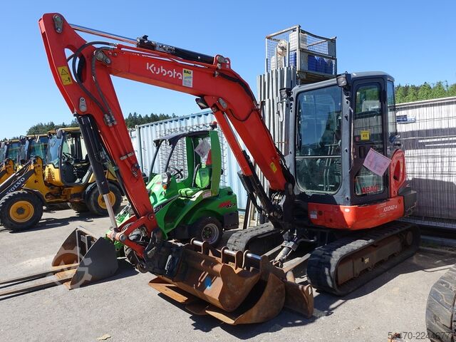 Mini bager
KUBOTA KX042-4