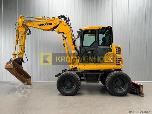 Bager na točkovima
Komatsu PW 98 MR-10
