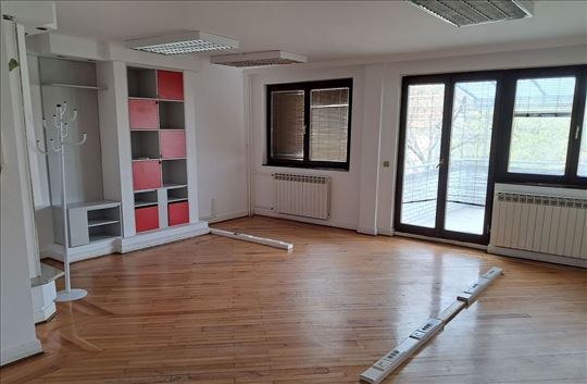 Nenameštena kuća ID 15763-1