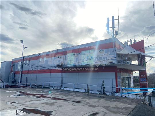 Premium Poslovna zgrada Beograd-1.400 m2