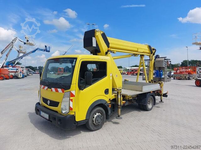 Radna platforma montirana na kamionu
Ruthmann TBR 200 / RENAULT MAXITY
