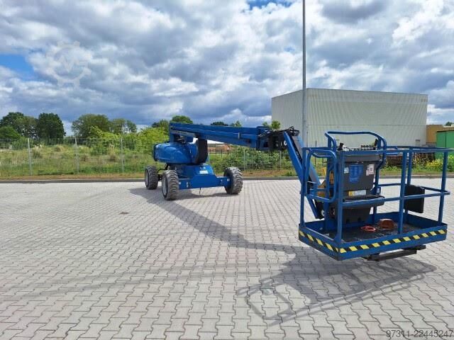 Teleskopska platforma
JLG E600JP