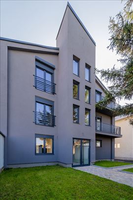 Poslovna zgrada - Stara Pazova, 1030m2
