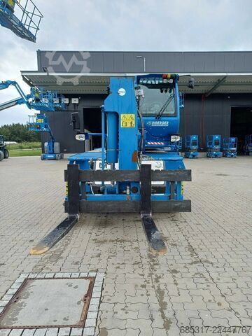 Ротирајући телехендлер
Merlo R 50.21 S