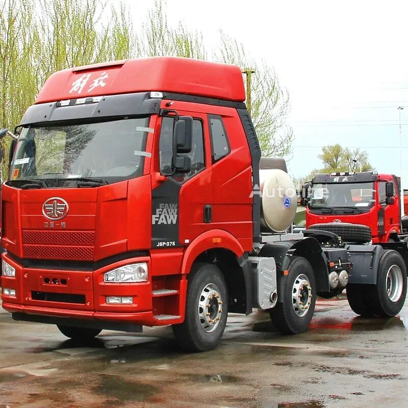 Novi FAW J6P 6x2 375HP Tractor Truck tegljač