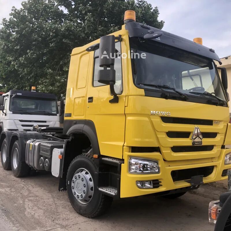 Novi Howo ZZ4257V3247N1 tegljač