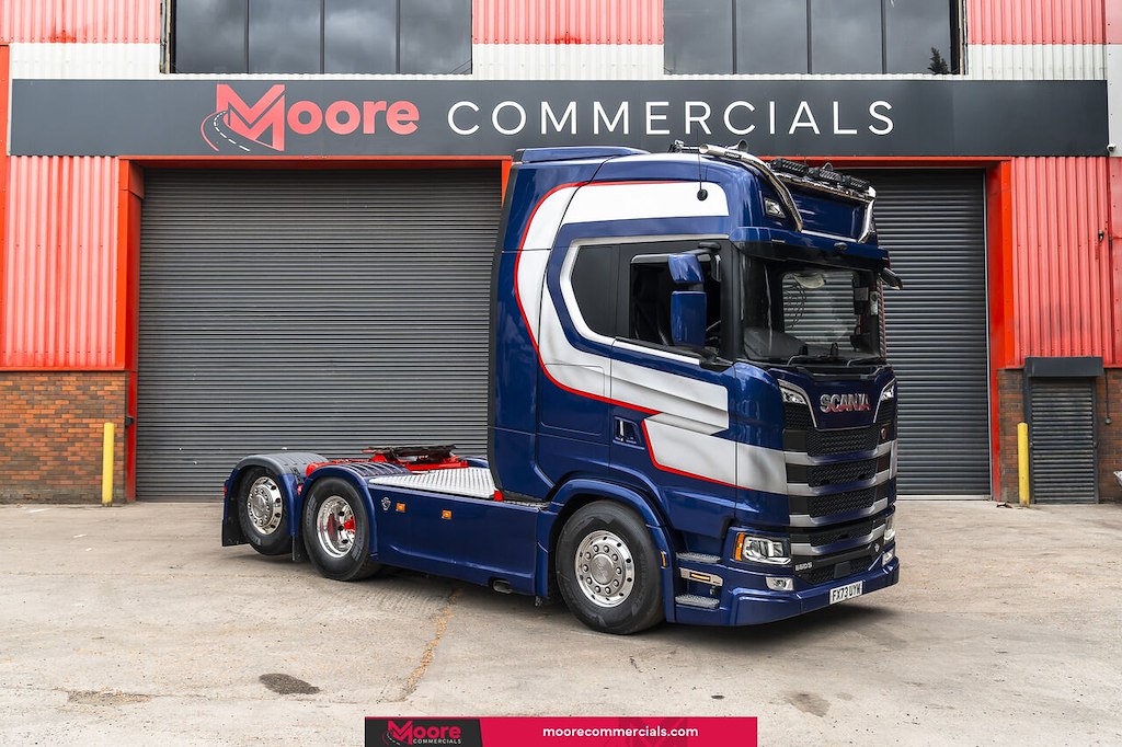 Scania S Series S660 tegljač