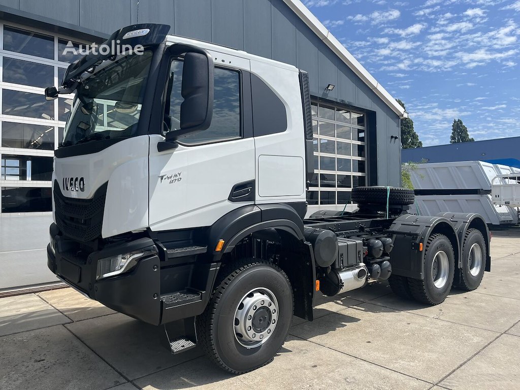 Novi IVECO T-Way AT720T47WT tegljač