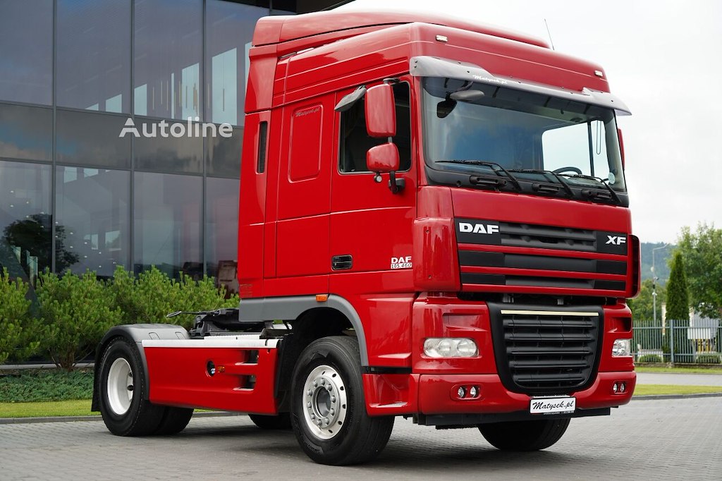 DAF XF / 105. 460 / EURO 5 / SPACE CAB / SPROWADZONY tegljač